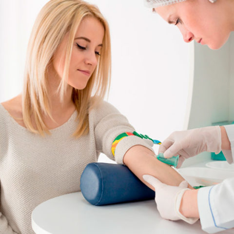 Prises de sang - Laboratoires Biotop